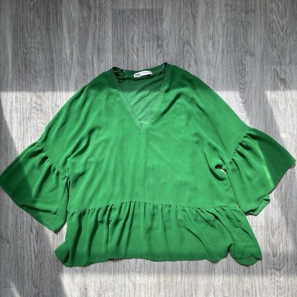 Zara | Tops | Zara Green Sheer Shell And Arm Partial Lined Pullover ...